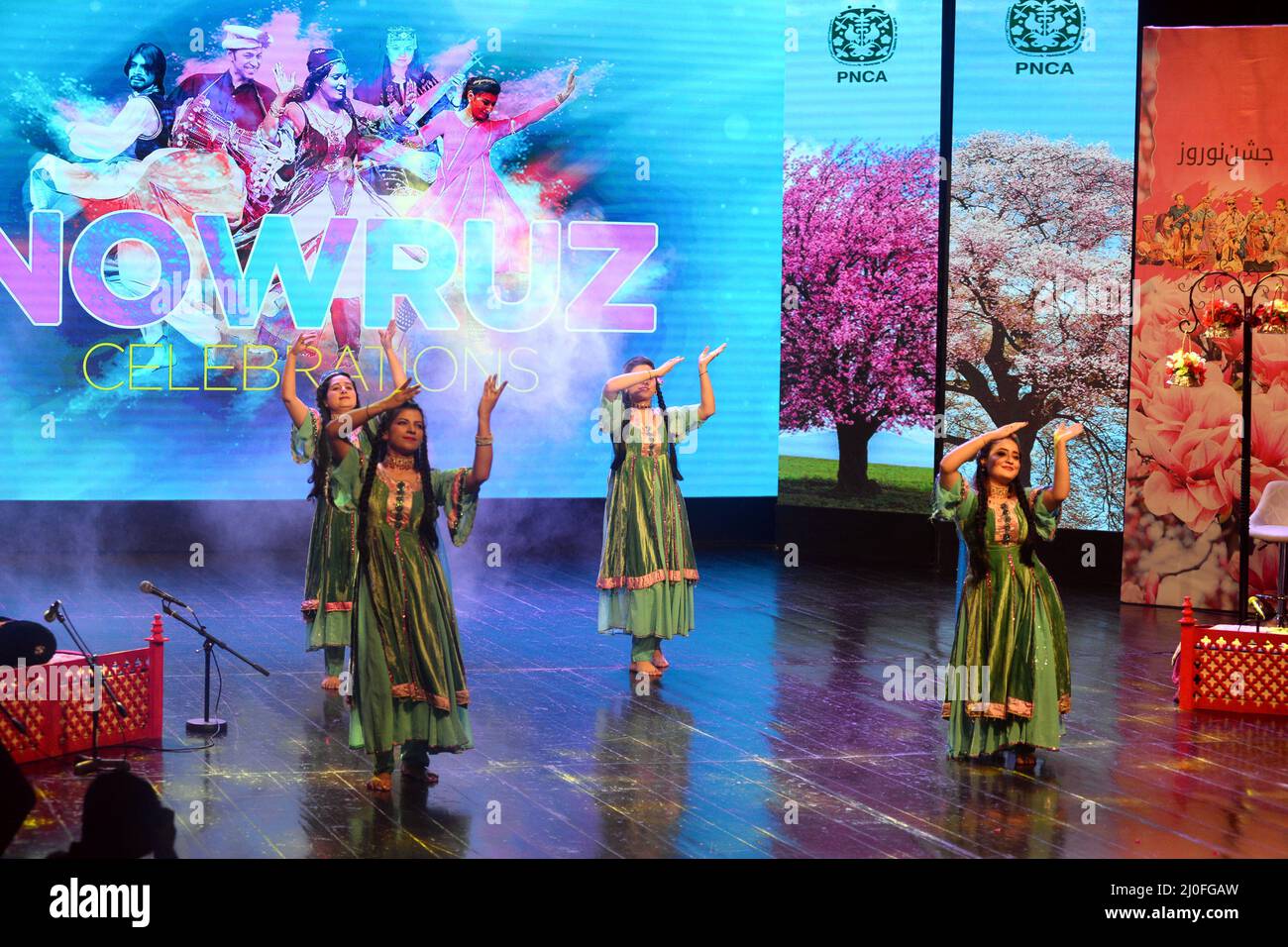 Islamabad, Pakistan. 17th Mar, 2022. Artists of Gilgit Baltistan music ...