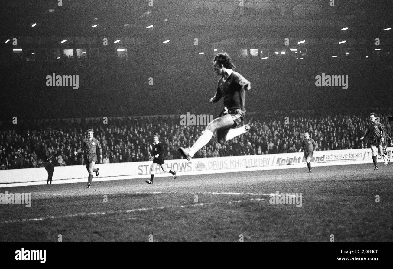 Chelsea v Wigan Athletic FA Cup match at Stamford Bridge January 1980 ...