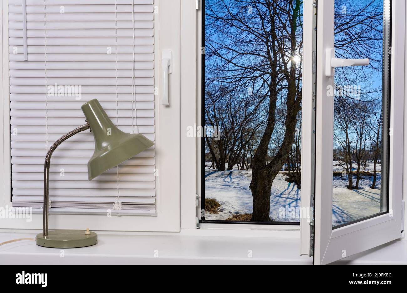 Old table lamp on the window Stock Photo - Alamy