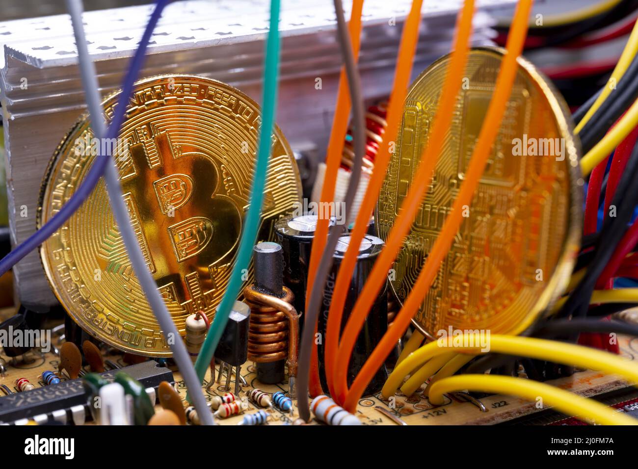 Bear cables hi-res stock photography and images - Alamy