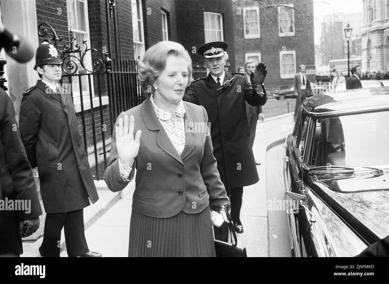 Margaret Thatcher enters Number 10 Downing Street after her historic ...