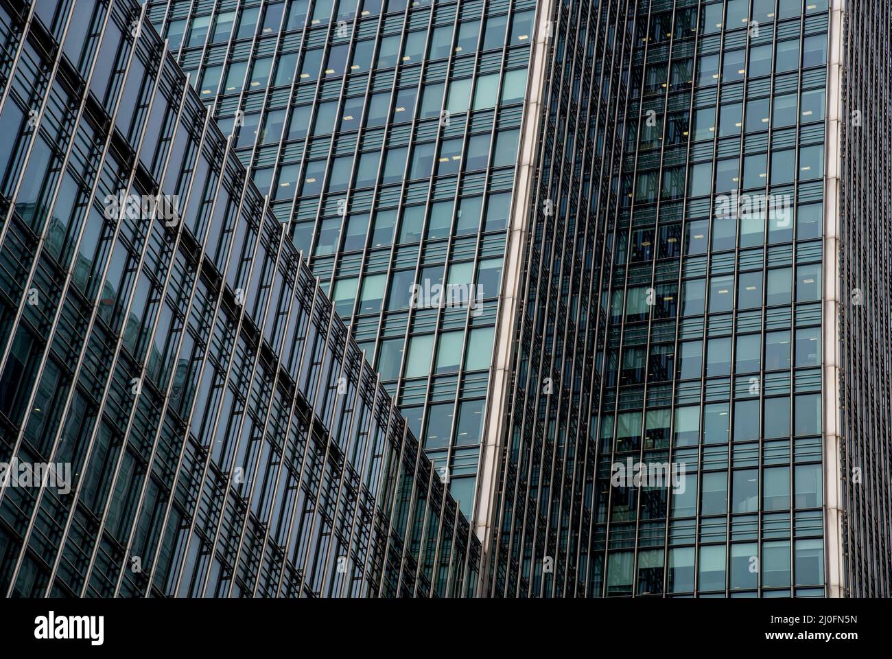 Modern glass skyscraper office building Stock Photo - Alamy