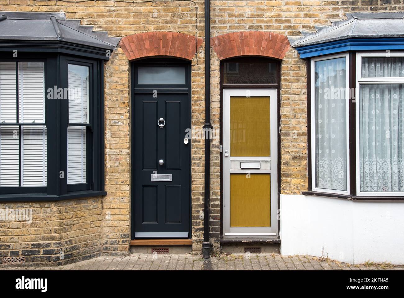 Traditional English house front entrance Stock Photo - Alamy