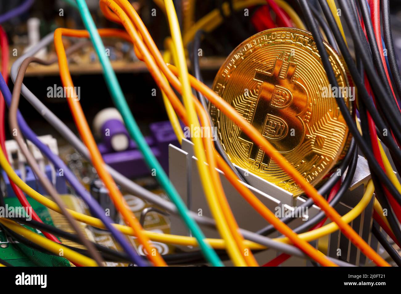 Bear cables hi-res stock photography and images - Alamy