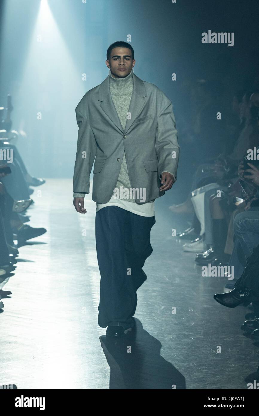 New York, NY - March 18, 2022: Model walks runway for designer Willy ...