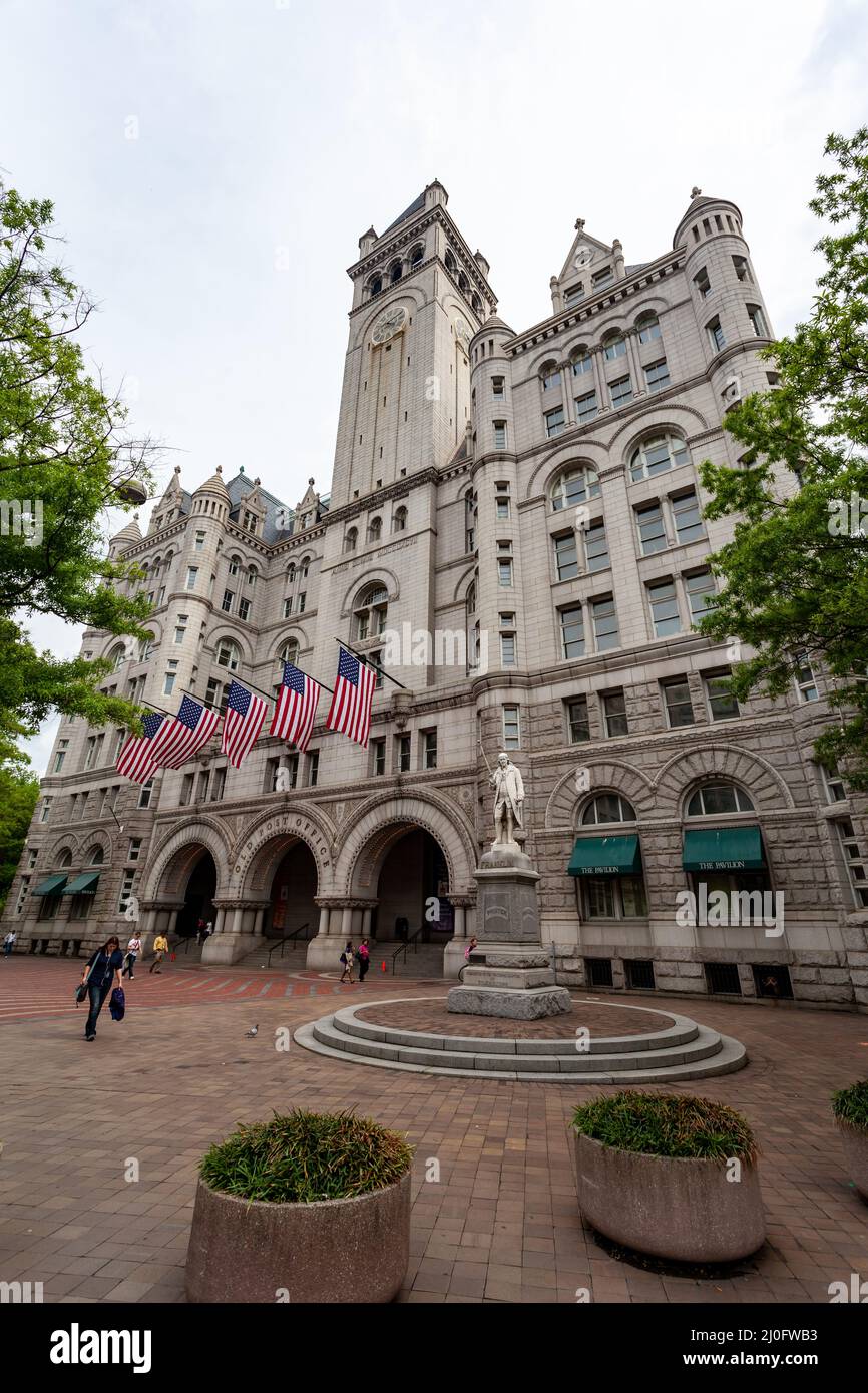 vertical-shot-of-the-old-post-office-building-in-washington-dc