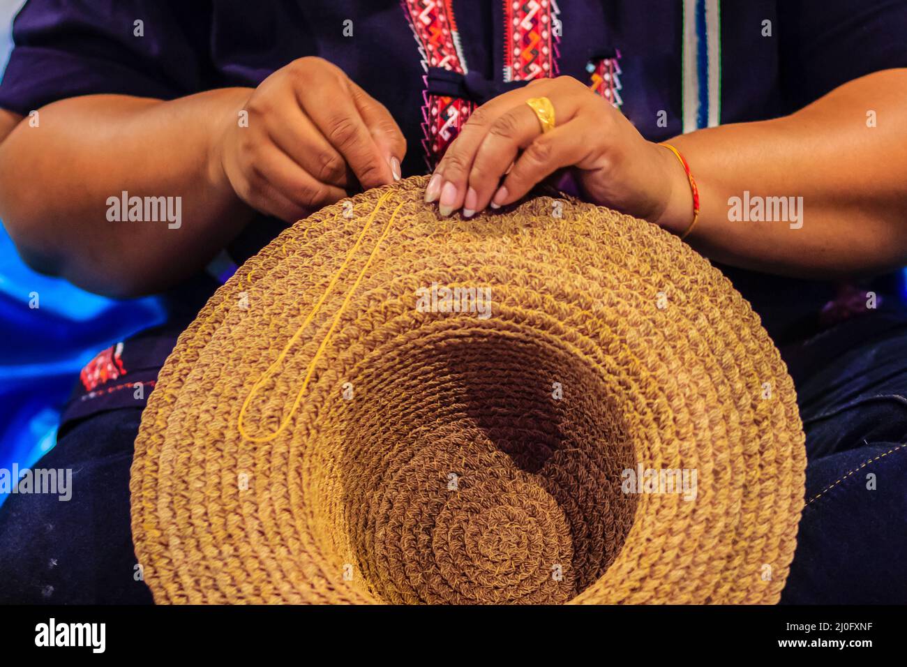 Southeast asian traditional handicrafts hi-res stock photography and ...