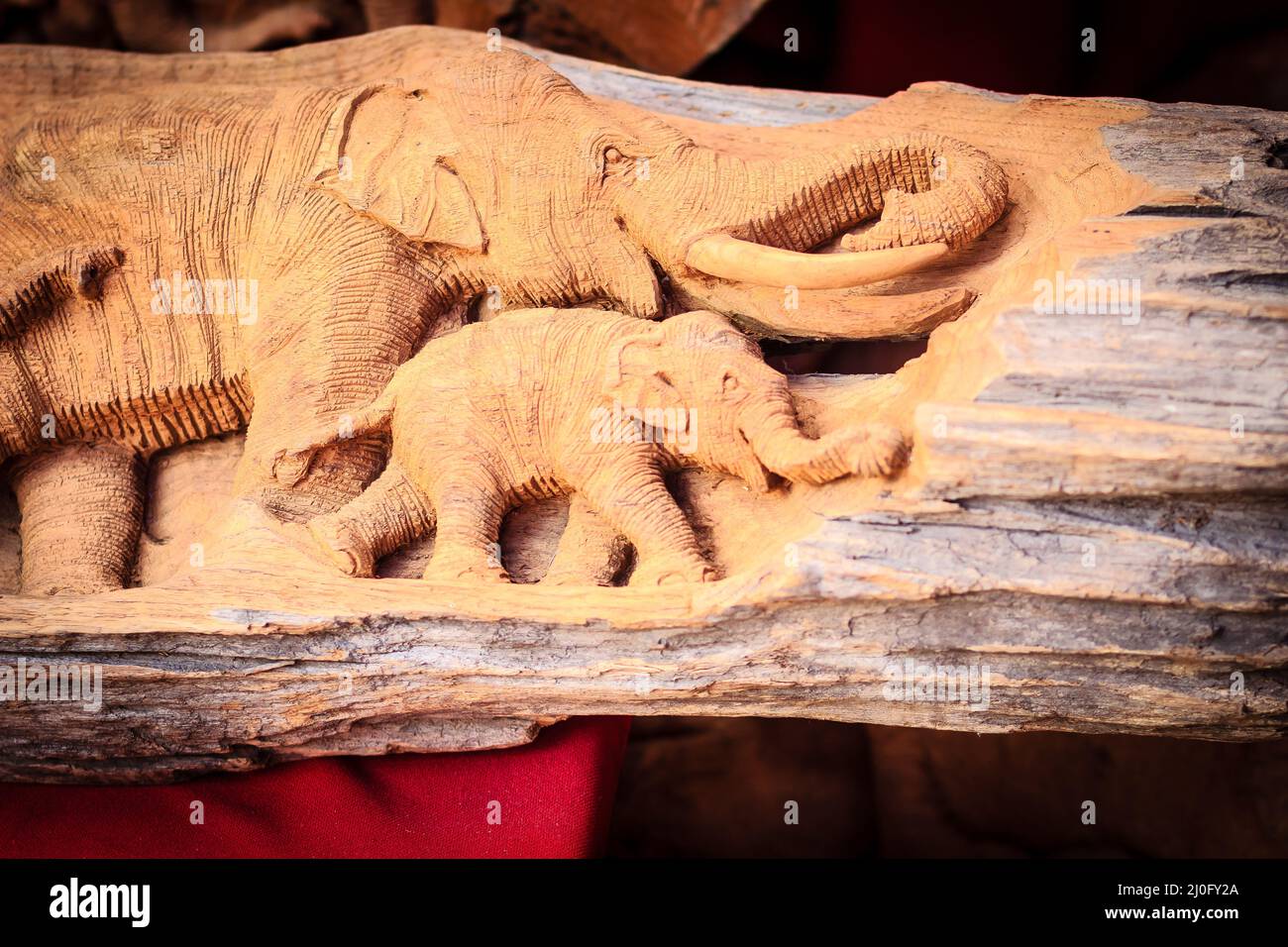 Wood carving elephant hi-res stock photography and images - Alamy
