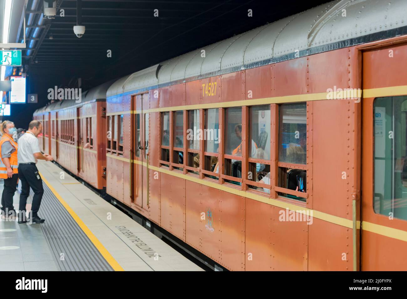 March 19th, 2022, Sydney Australia: A vintage electric Sydney train ...