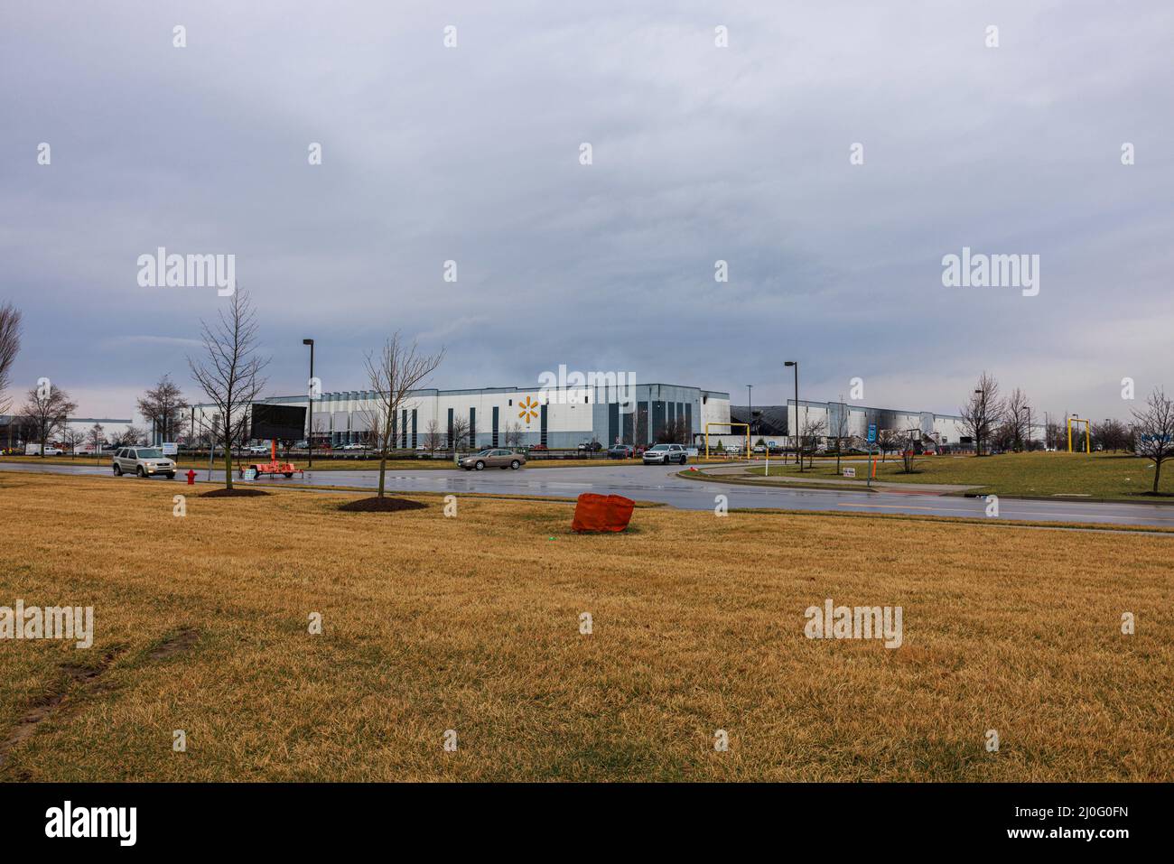 The fire that destroyed Walmart fulfillment center can be from a ...