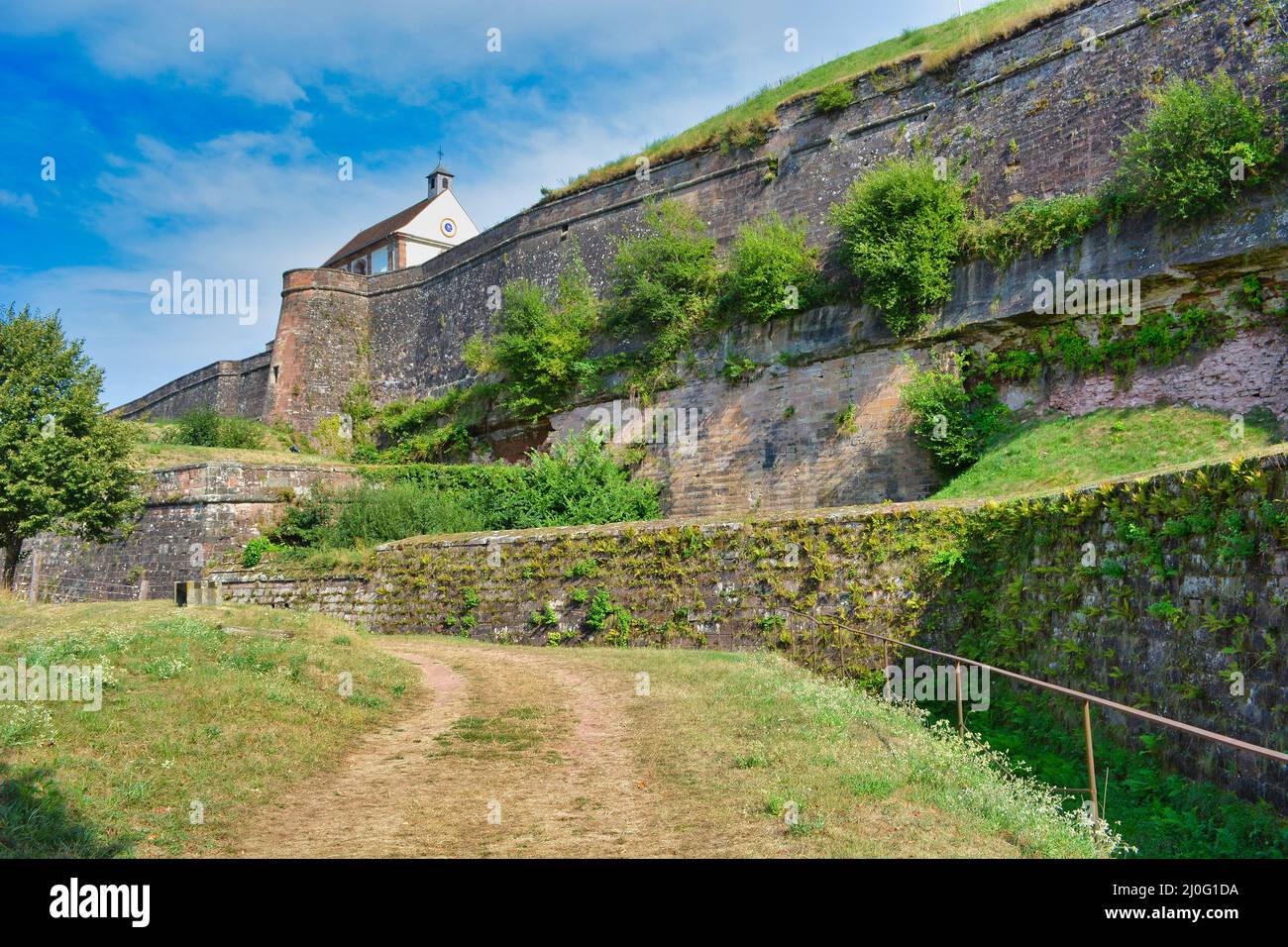 Famous Launston Castle in France under a clear sky Stock Photo - Alamy