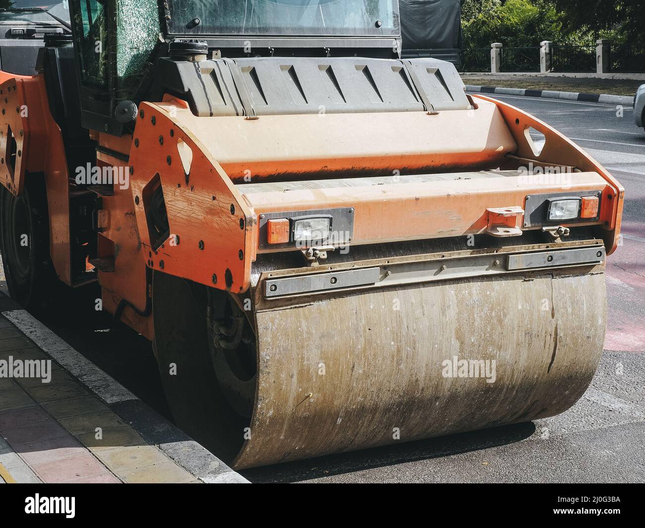 Curb service hi-res stock photography and images - Alamy