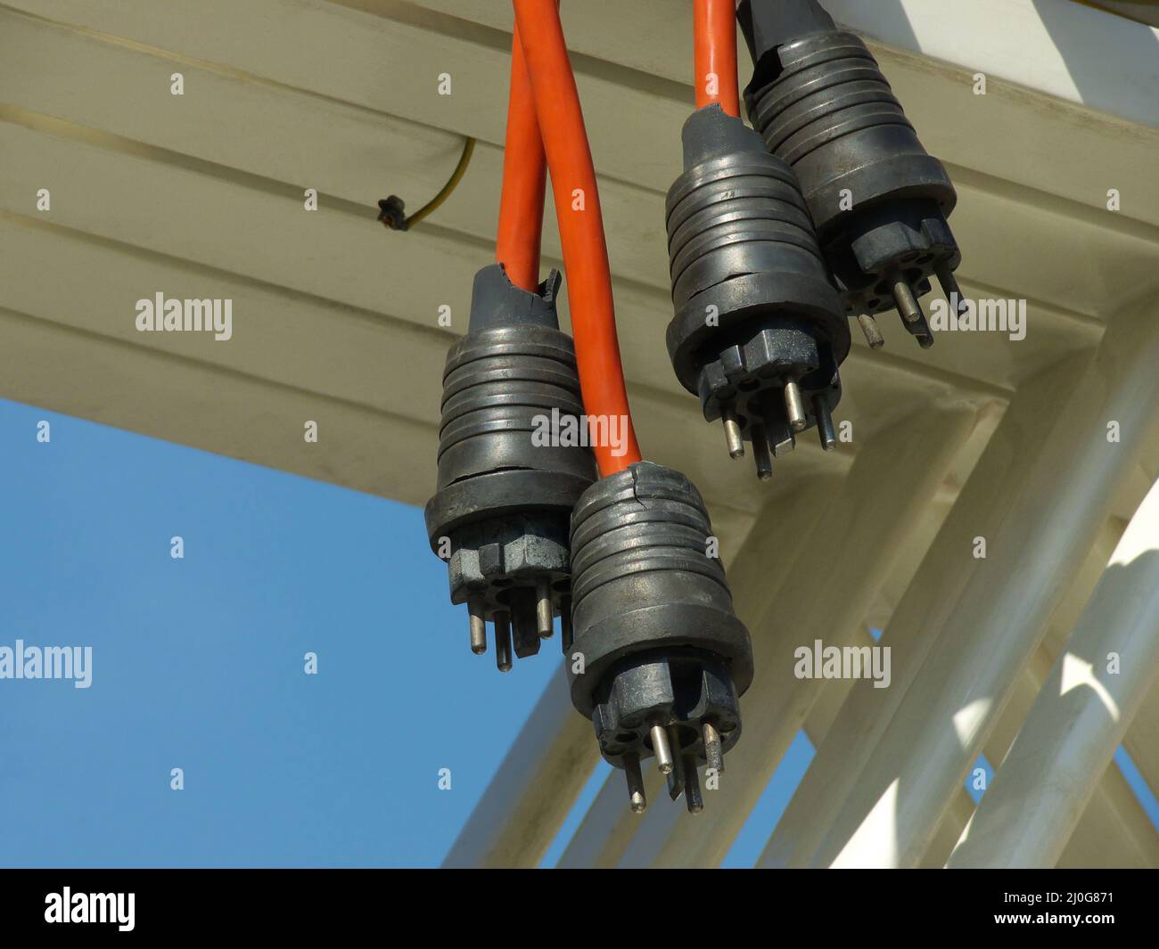 Vier stromstecker hi-res stock photography and images - Alamy