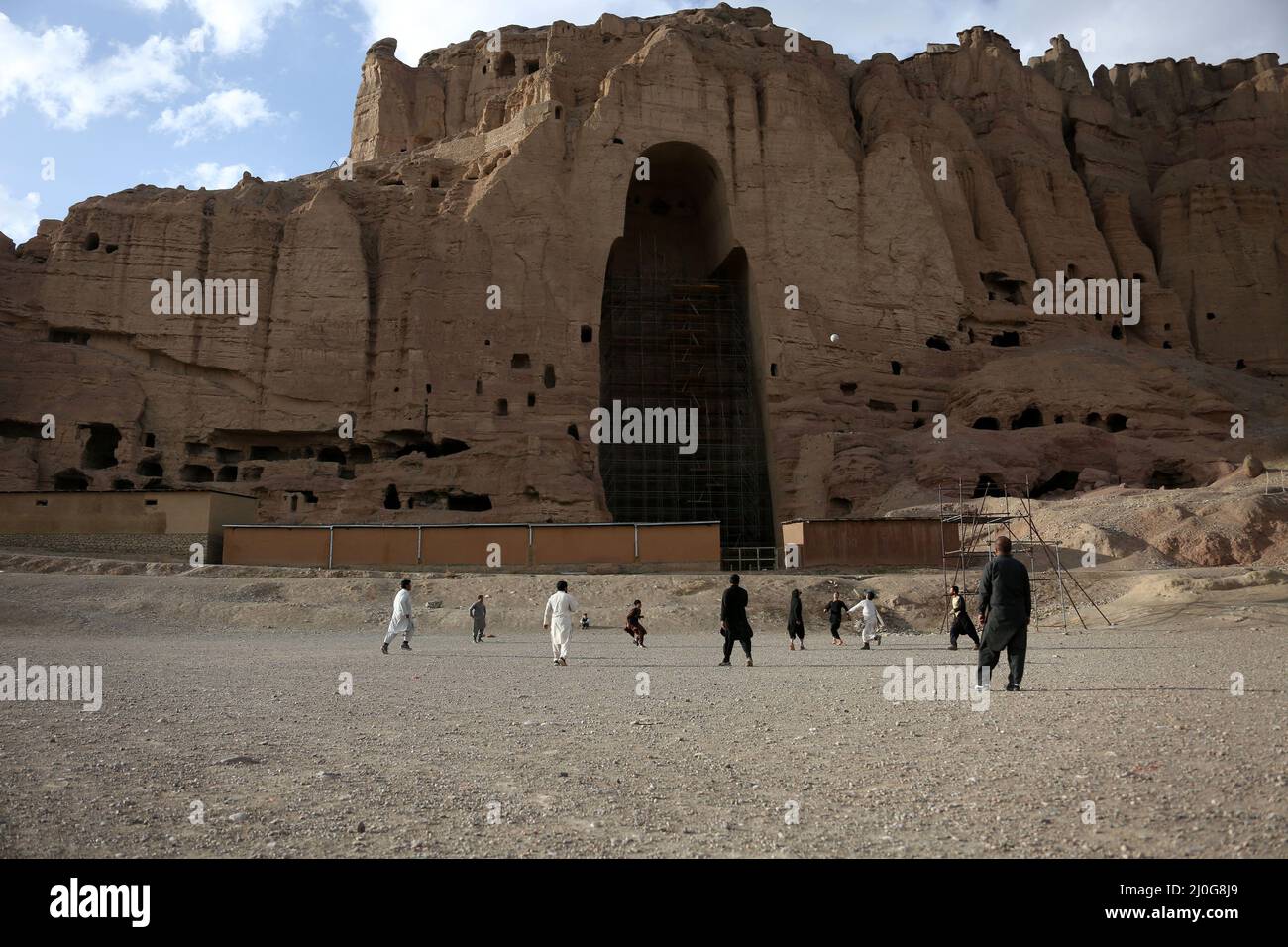 Bamiyan. 18th Mar, 2022. Photo taken on March 18, 2022 shows people ...