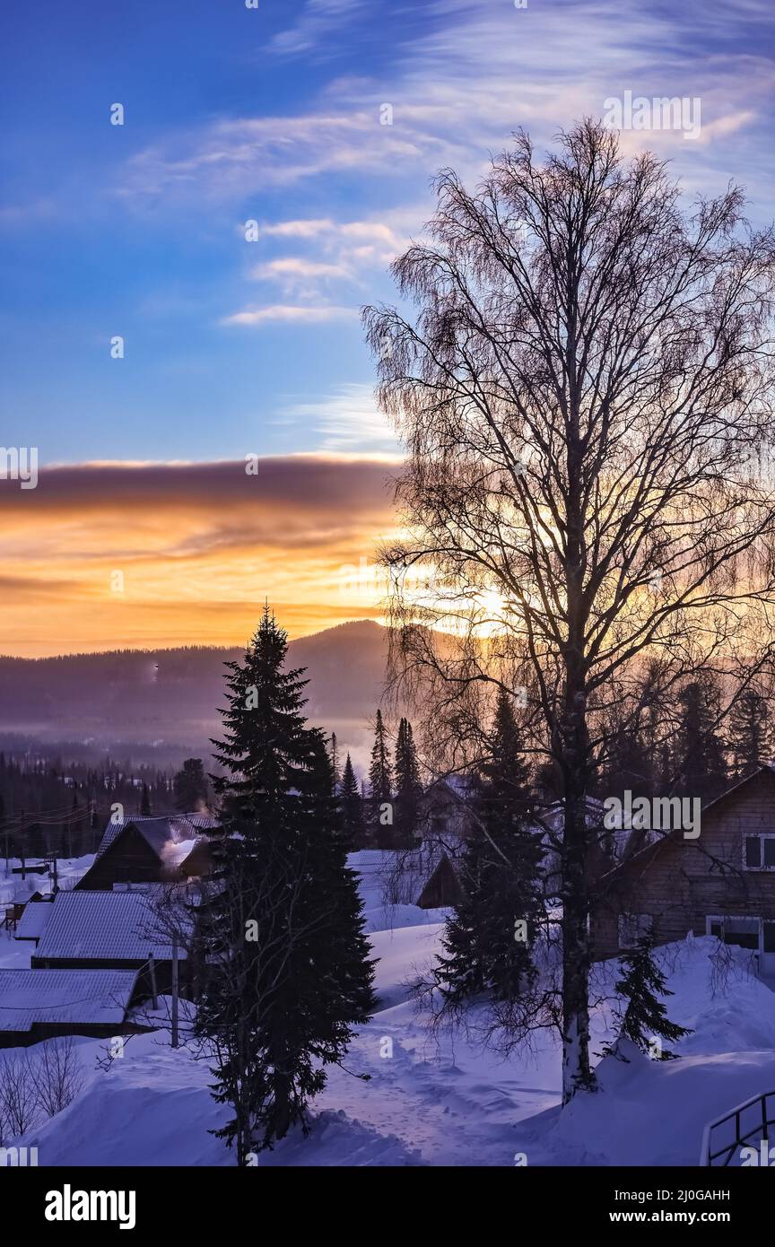 Dawn village hi-res stock photography and images - Alamy