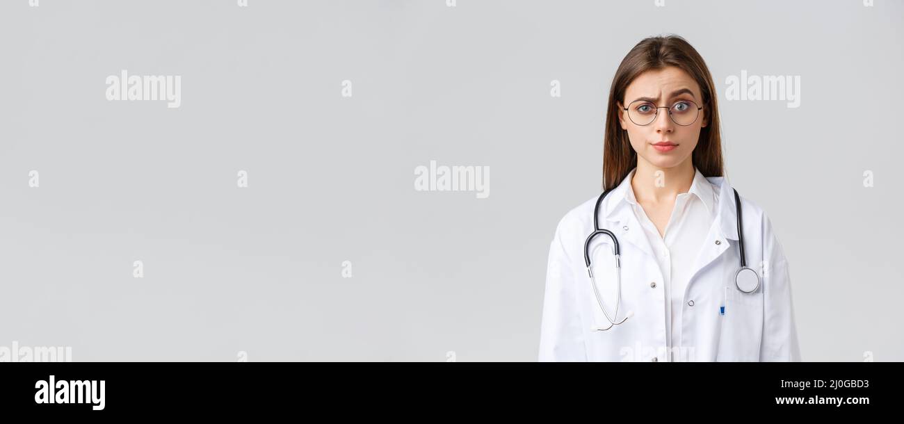 Healthcare workers, medicine, insurance and covid-19 pandemic concept ...