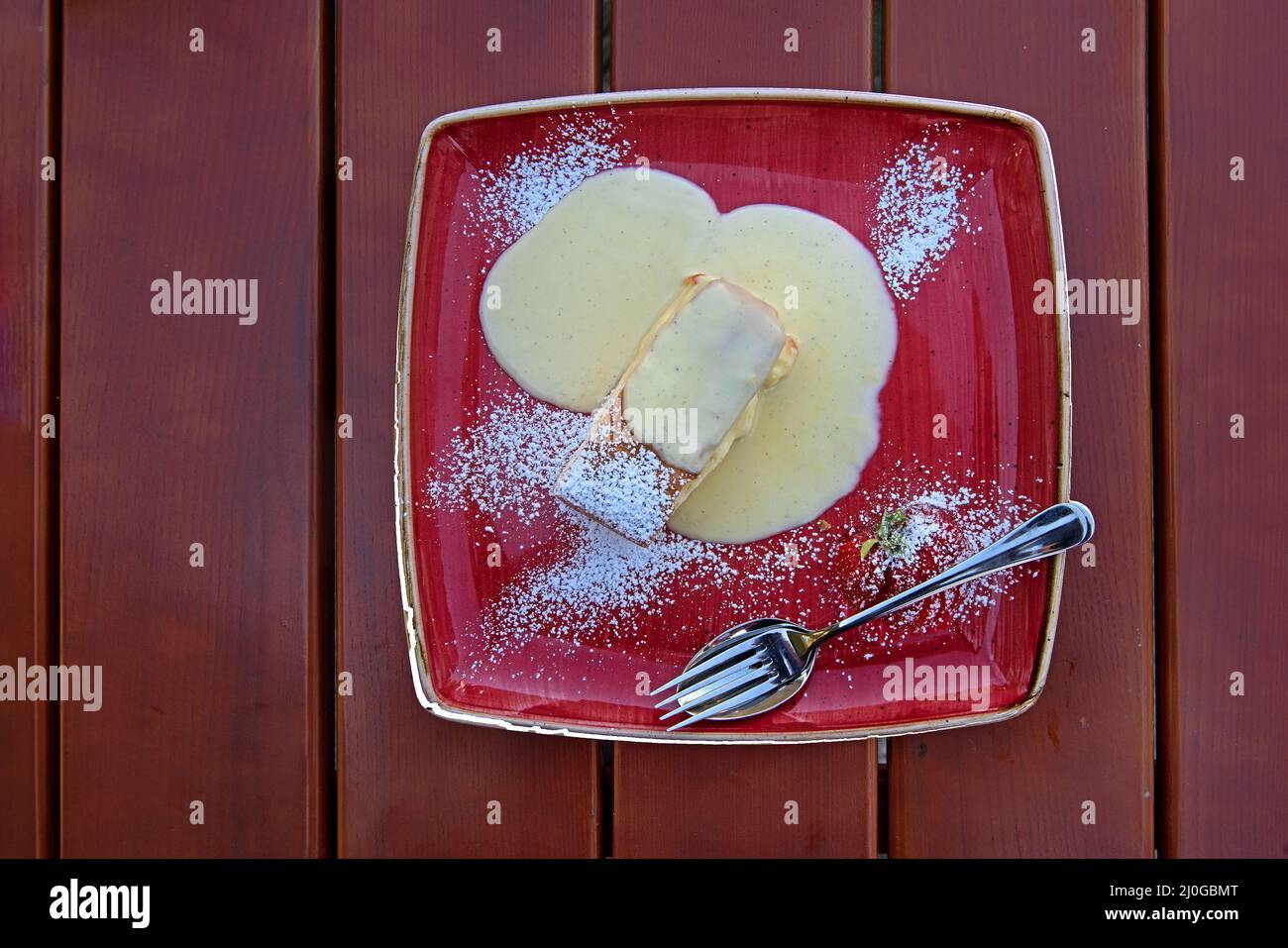 Austrian spacialty Topfenstrudel (curd strudel Stock Photo - Alamy