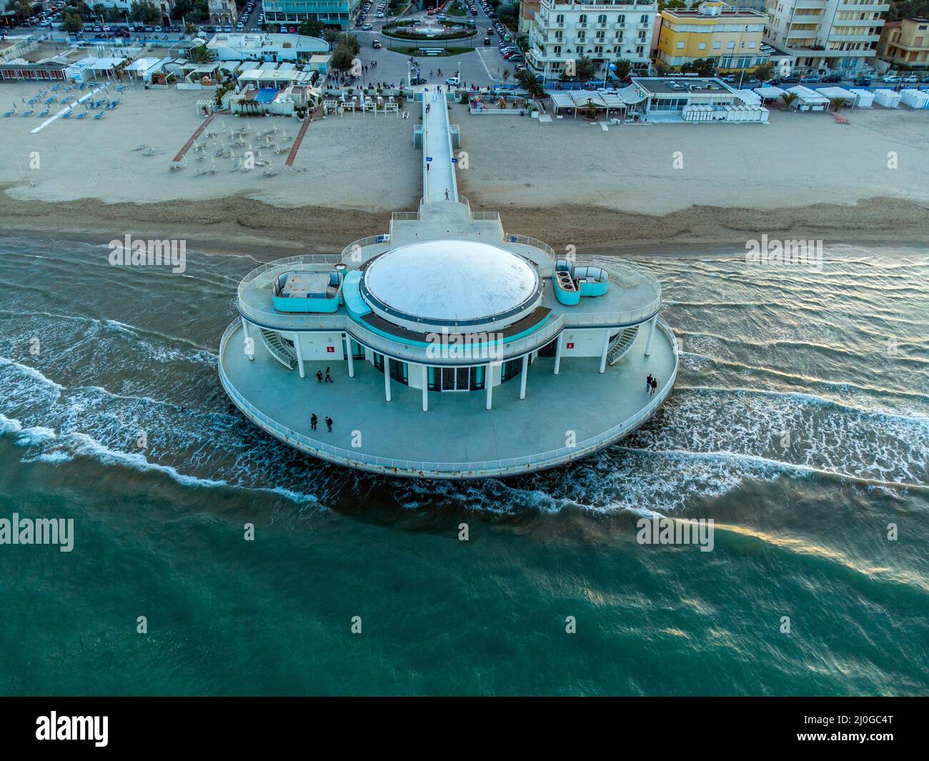 Boat on roundabout hi-res stock photography and images - Alamy