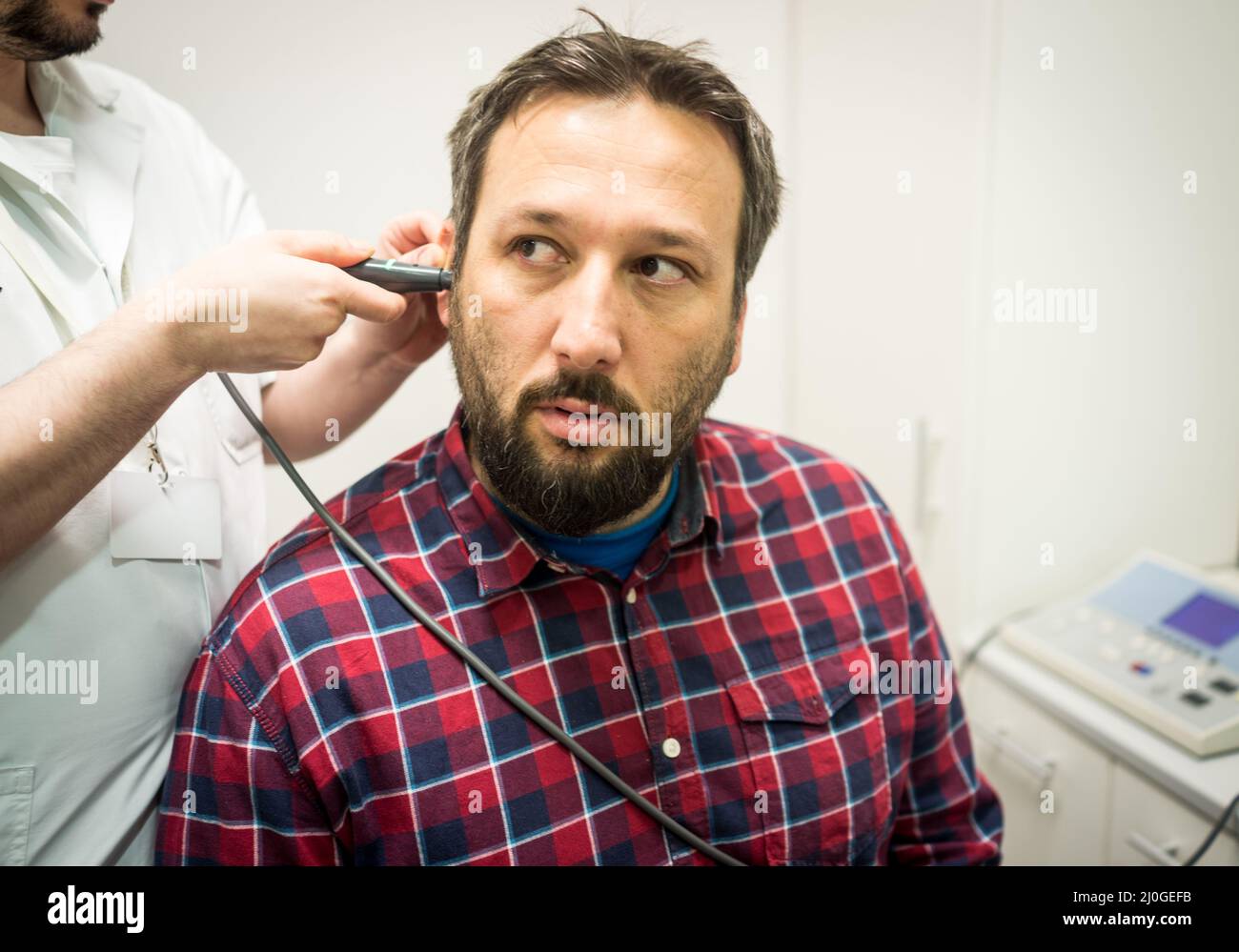 Ear microscope hi-res stock photography and images - Alamy