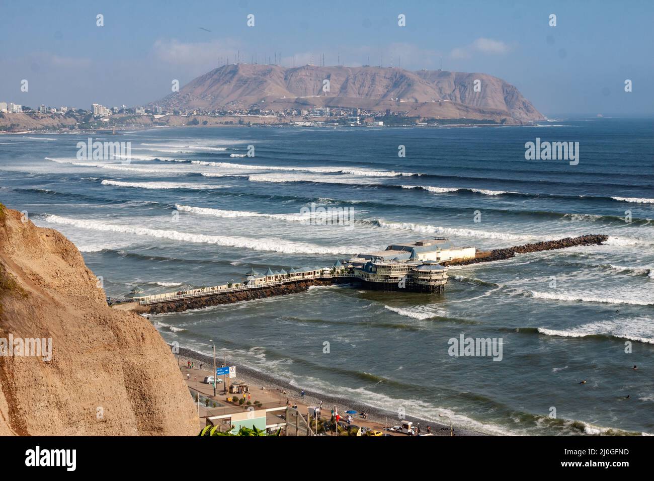 Beautiful view of the Miraflores beach at the Pacific, LIma, Peru Stock ...