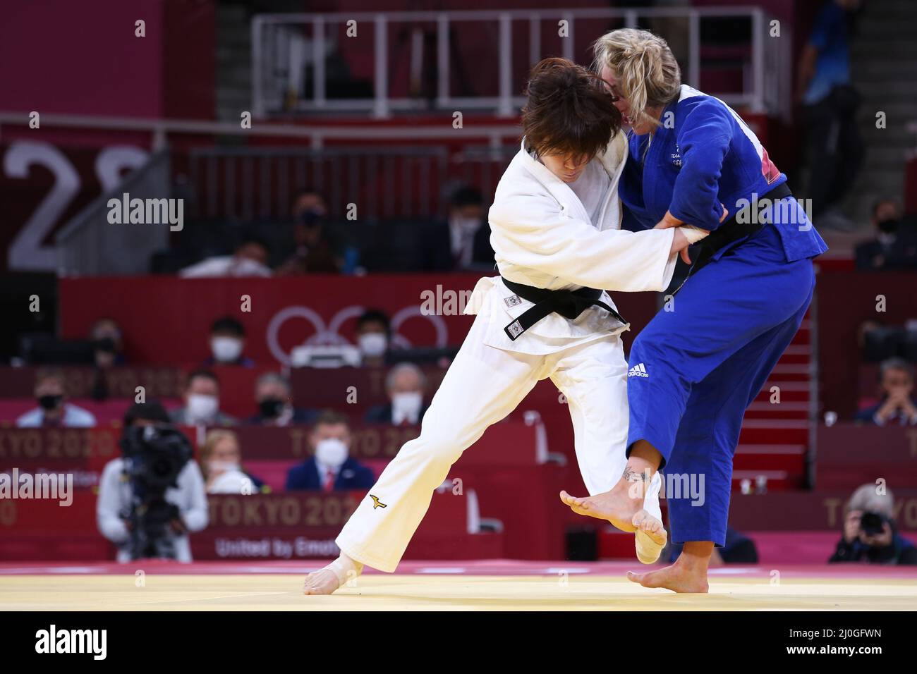 JULY 27th, 2021 - TOKYO, JAPAN: Lucy RENSHALL of Great Britain (blue ...