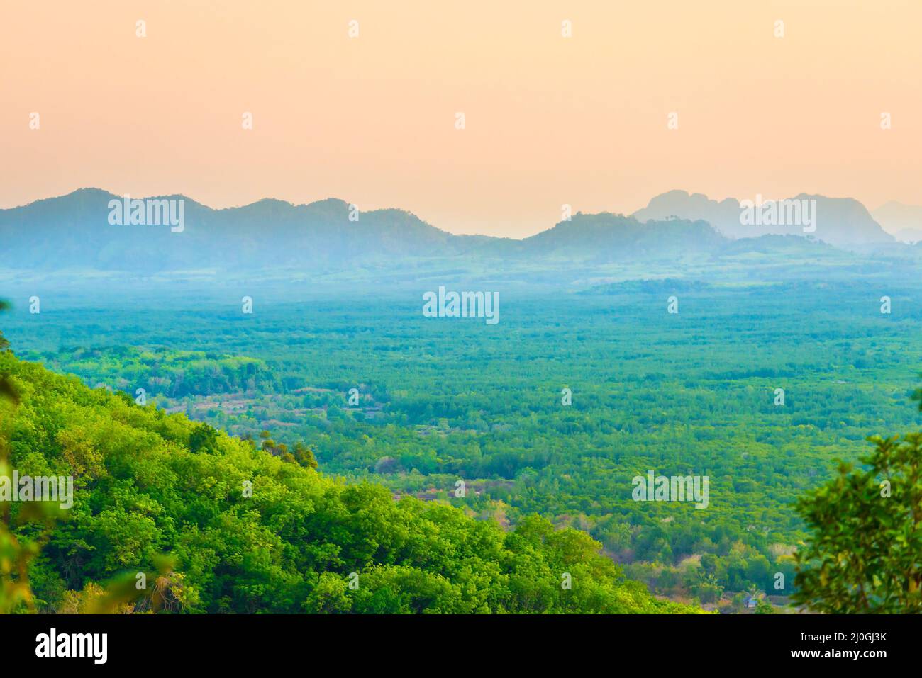 Ray mountains hi-res stock photography and images - Alamy