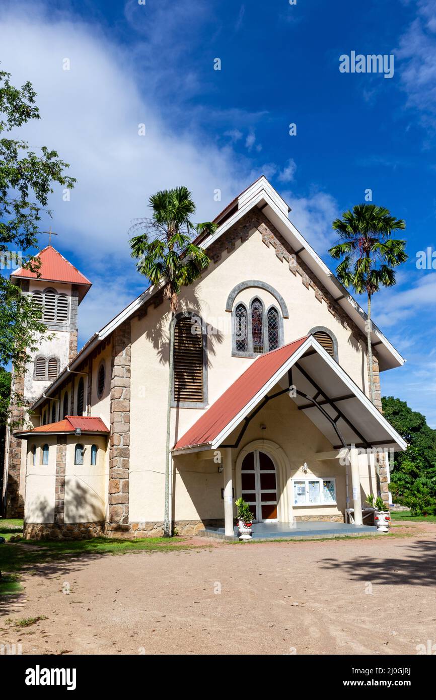 Tropical architecture hi-res stock photography and images - Alamy