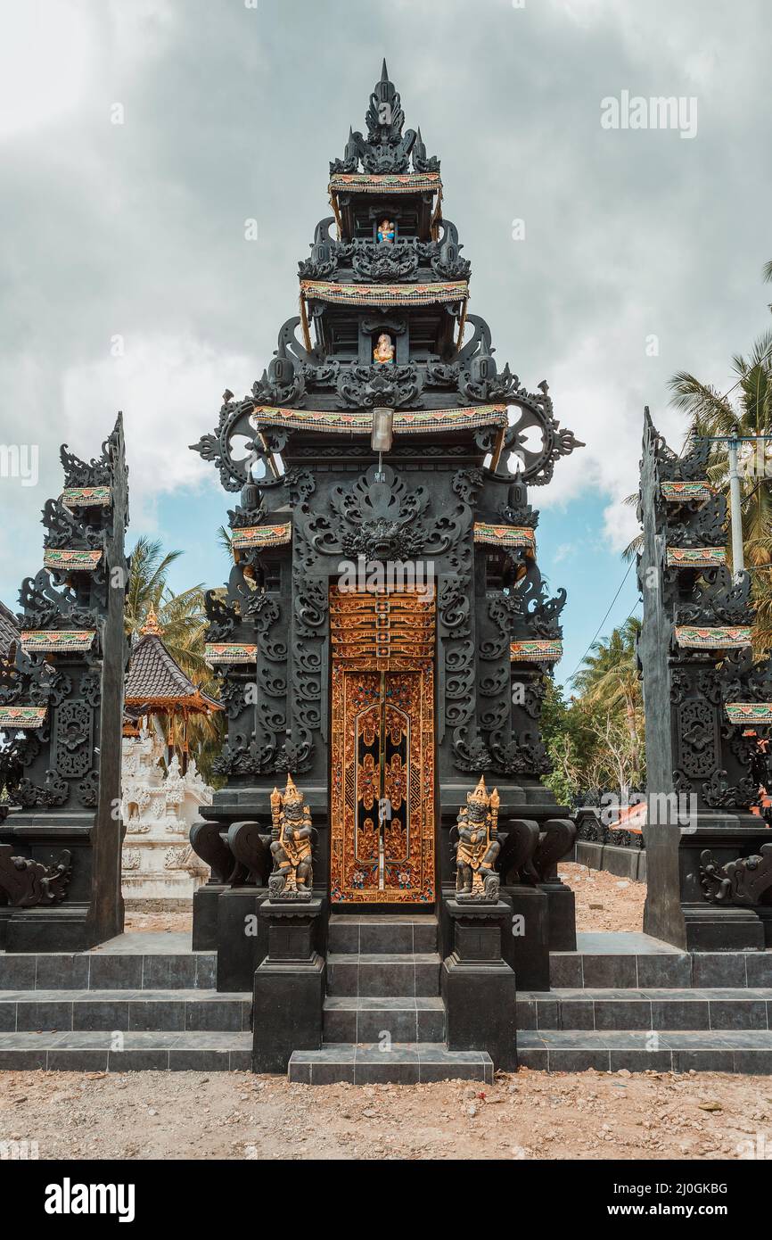 Small Hindu Temple, Nusa penida island, Bali Indonesia Stock Photo - Alamy