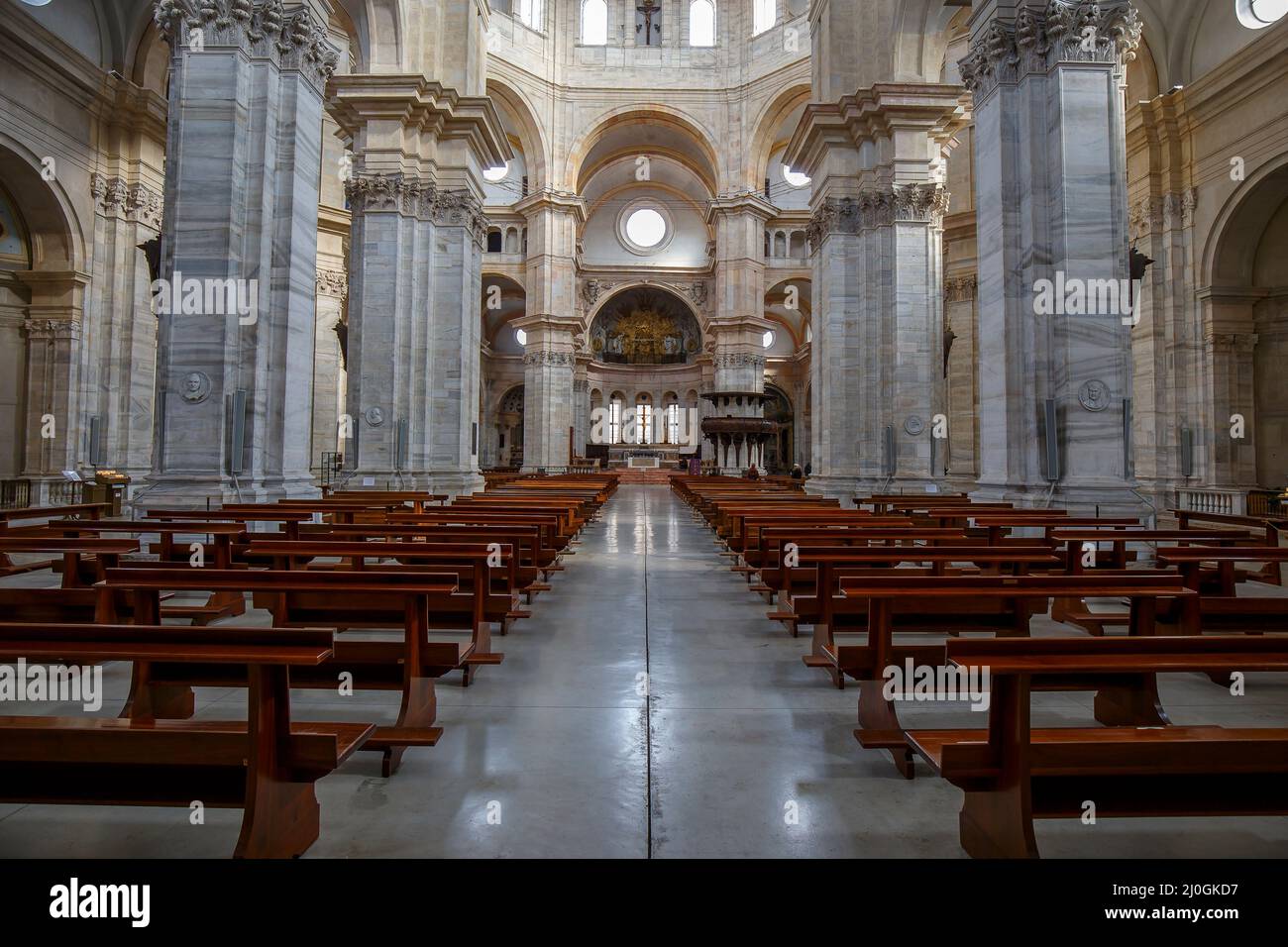 Pavia, Italy - March 12, 2022: architecture interior view of Duomo di ...