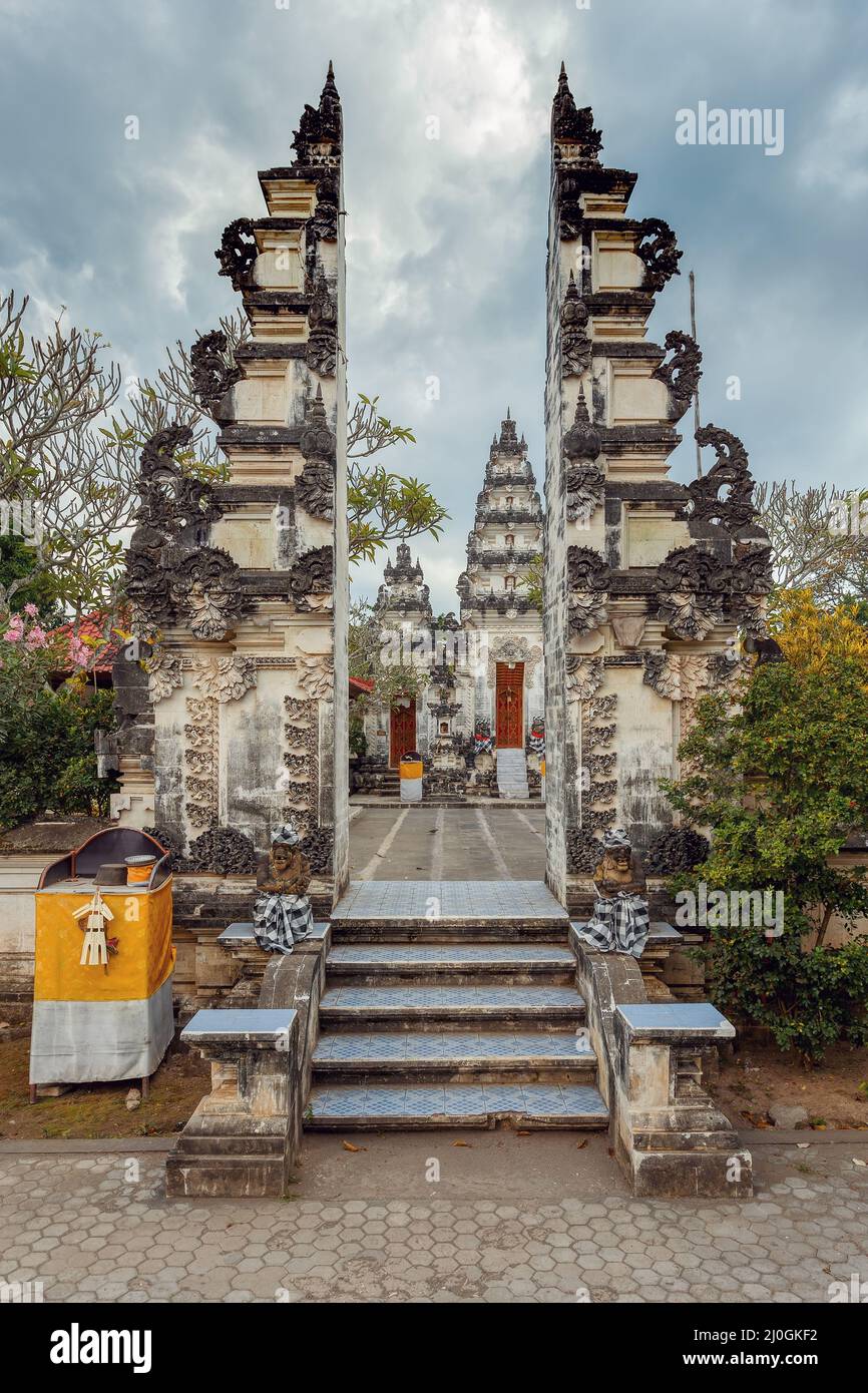 Small Hindu Temple, Nusa penida island, Bali Indonesia Stock Photo - Alamy