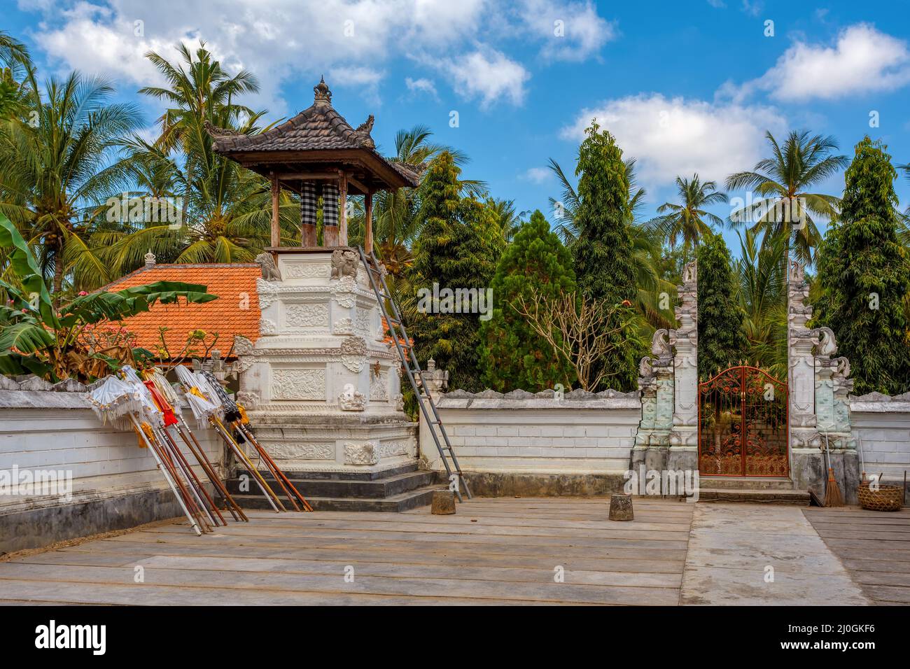Small Hindu Temple, Nusa penida island, Bali Indonesia Stock Photo - Alamy