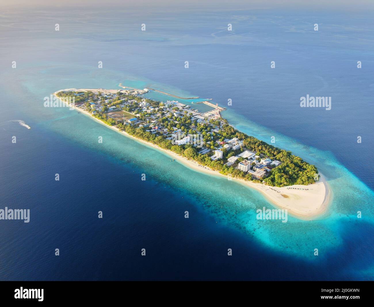 Tropical paradise atoll Ukulhas island aerial view Stock Photo - Alamy