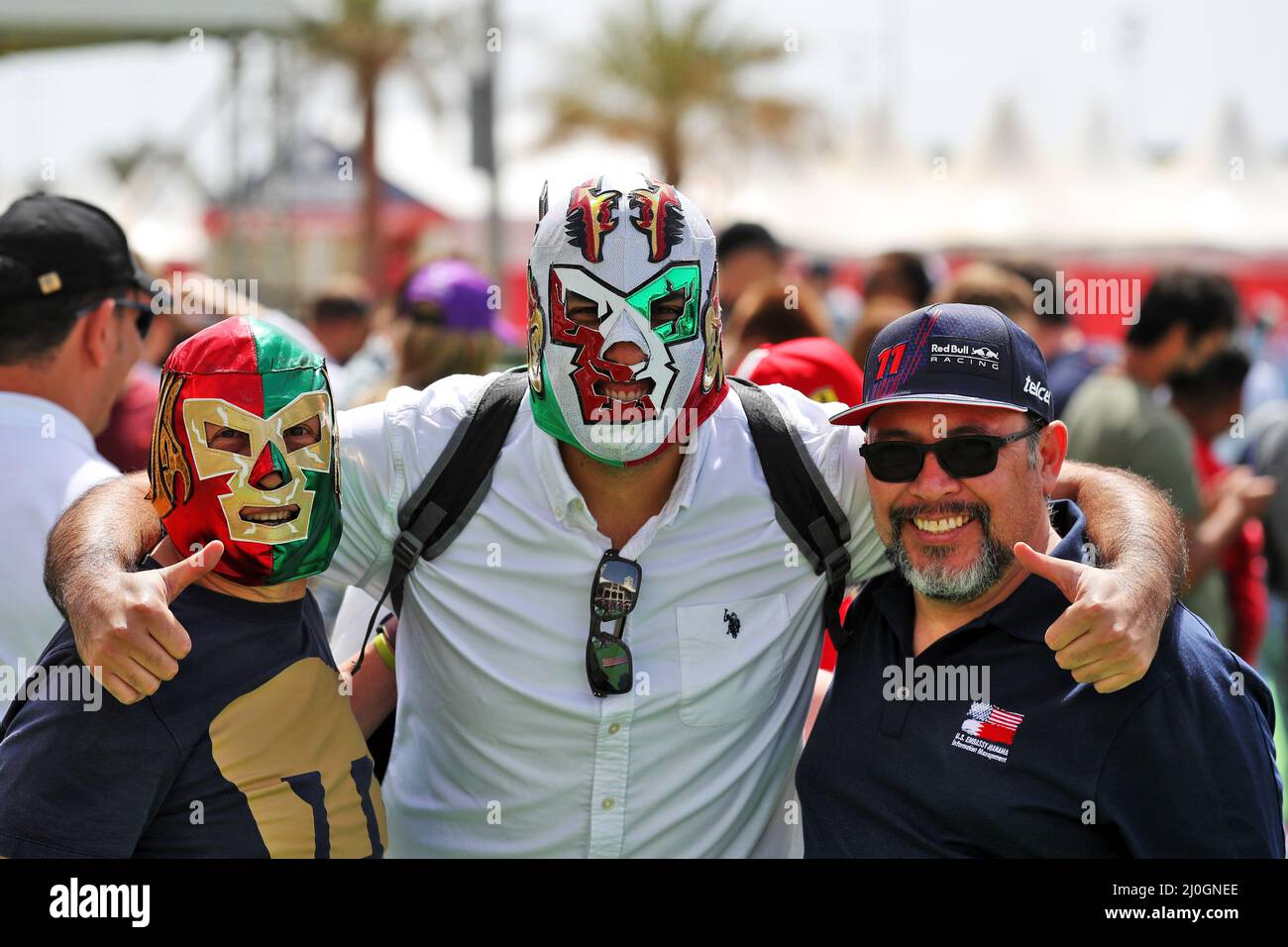 Bahrain gp fanzone hi-res stock photography and images - Alamy