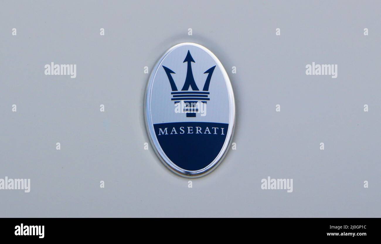 Maserati badge hi-res stock photography and images - Alamy