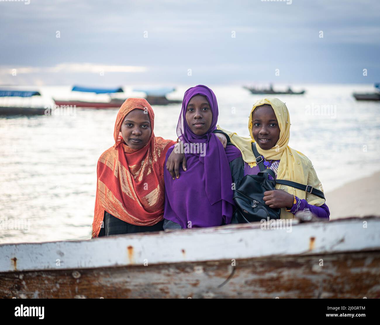 Burka at the beach hi-res stock photography and images - Alamy