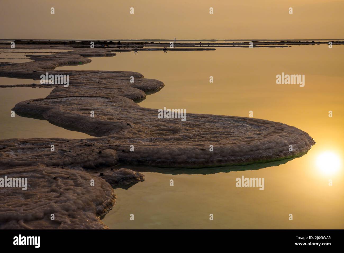 Reflected sun hi-res stock photography and images - Alamy