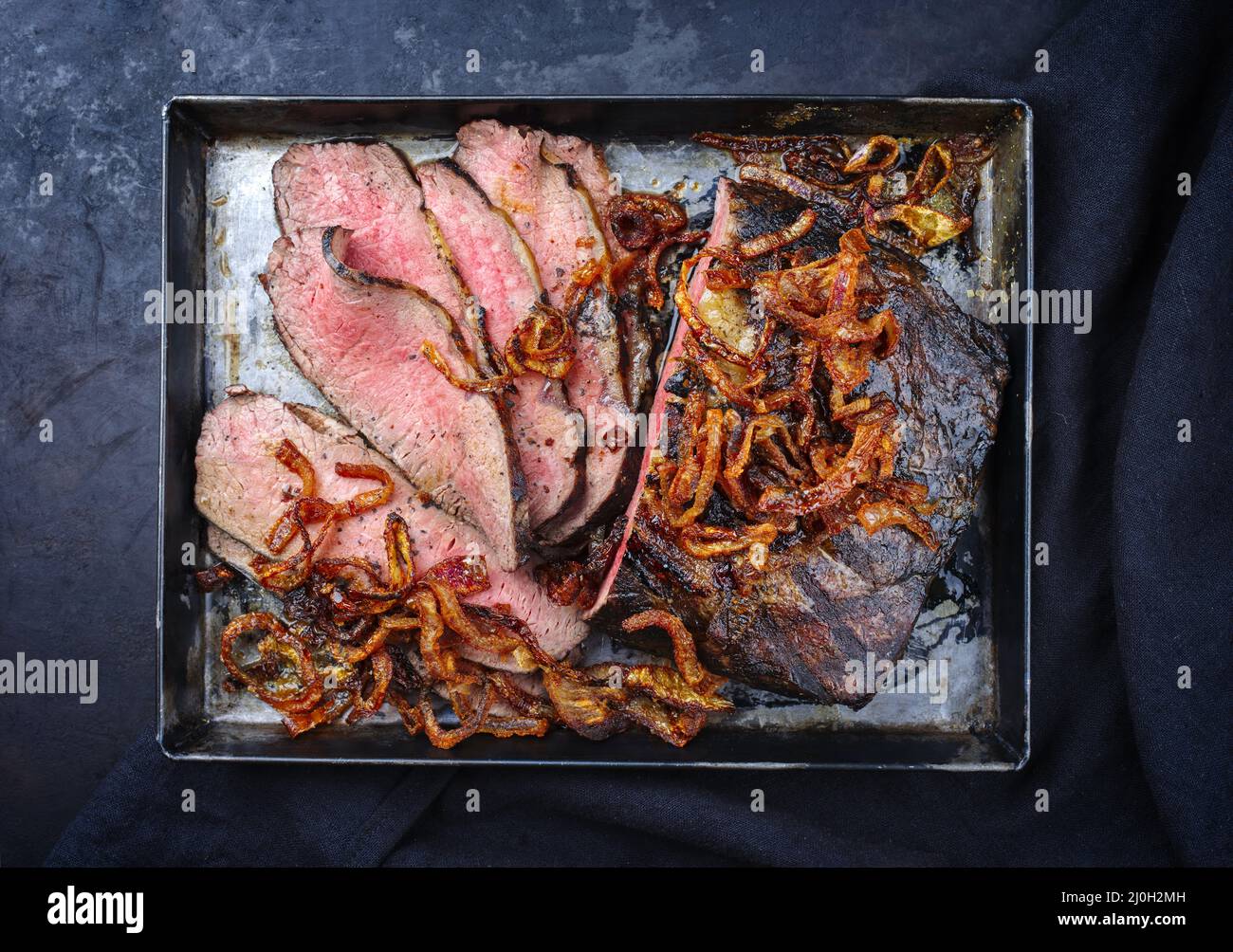 Catering traditional sunday roast hi-res stock photography and images ...