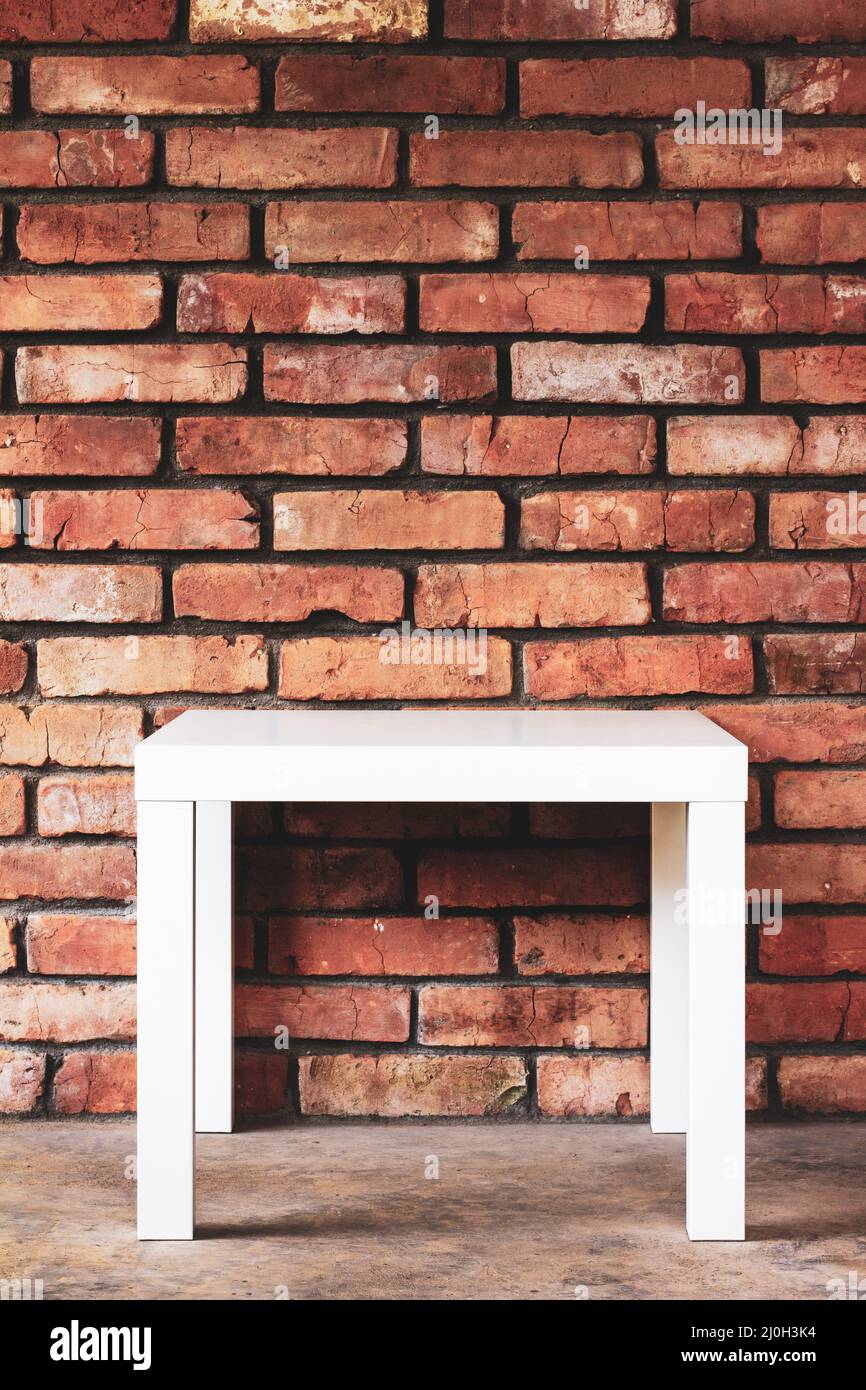 White deck wall hi-res stock photography and images - Alamy