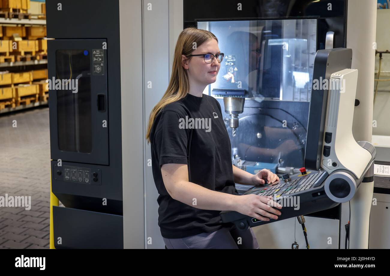 Women in mint professions hi-res stock photography and images - Alamy