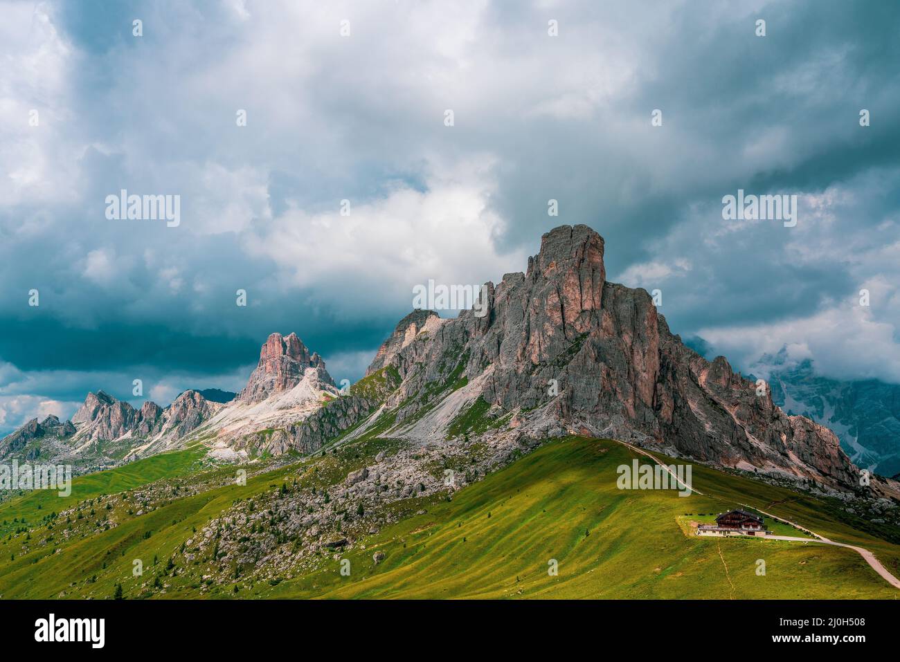 Aerial view mountain cabin hi-res stock photography and images - Alamy