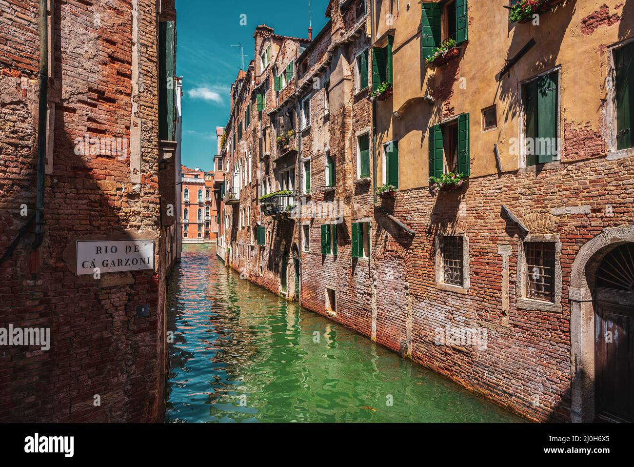 Destroyed houses on a canal in Venice Stock Photo - Alamy