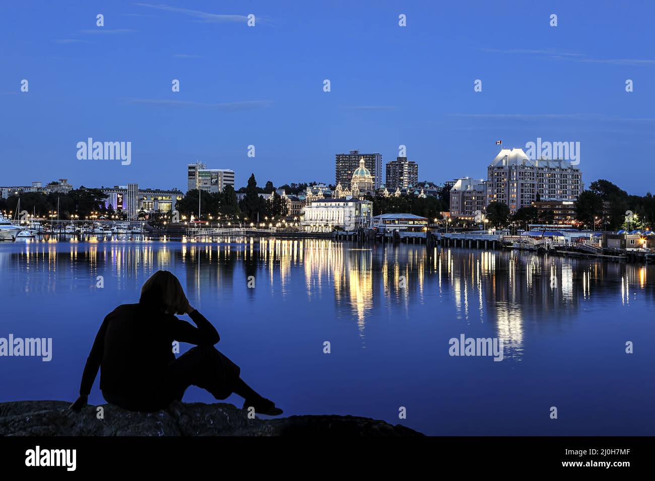Inner harbor night hi-res stock photography and images - Alamy