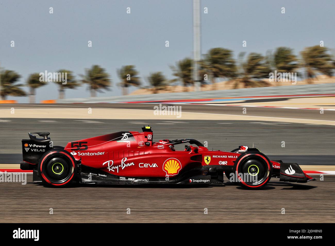 Carlos Sainz Jr (ESP) Ferrari F1-75. Bahrain Grand Prix, Saturday 19th ...