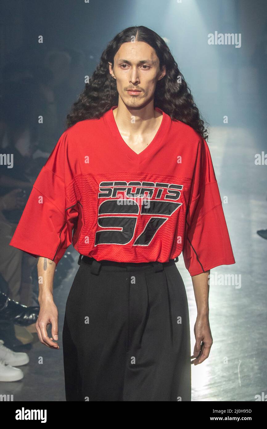 Will chavarria fashion show hi-res stock photography and images - Alamy