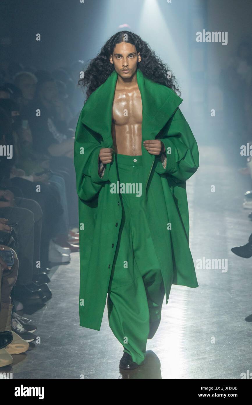 New York, USA. 18th Mar, 2022. A model walks the runway during the ...