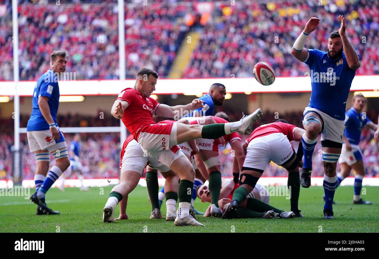 Gareth davies rugby 2022 hi-res stock photography and images - Alamy