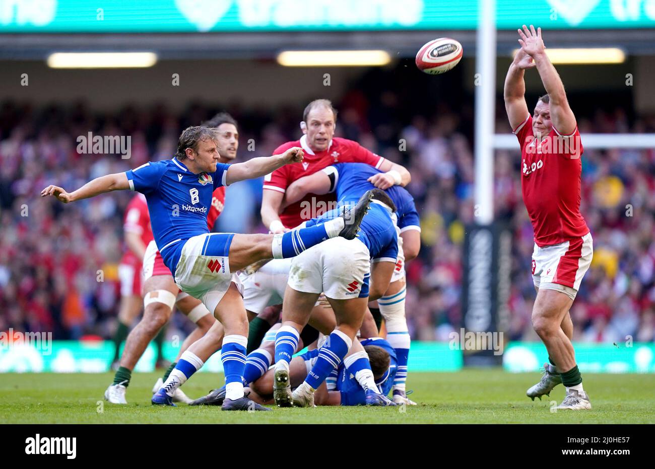 Guinness lake hi-res stock photography and images - Alamy