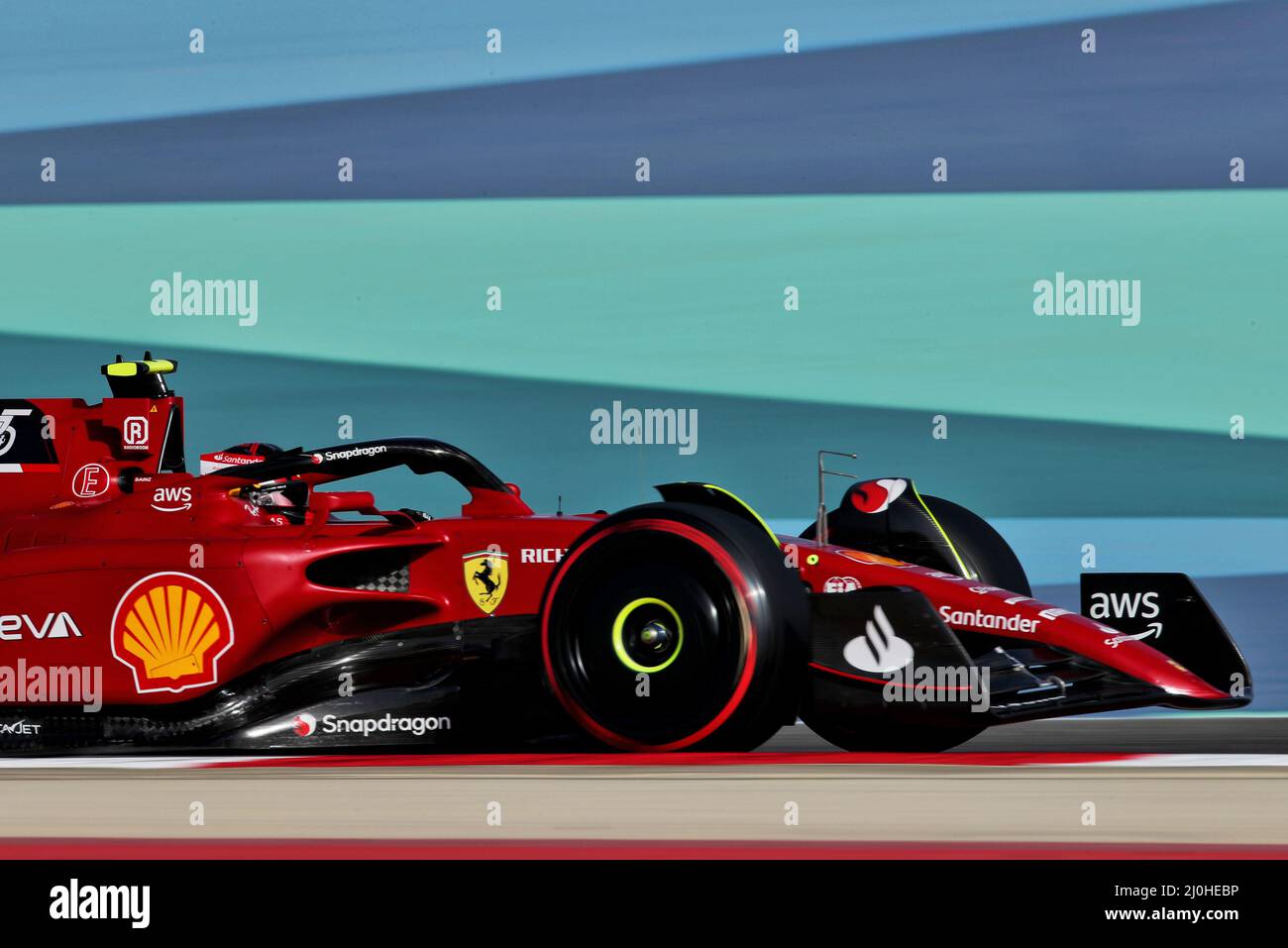 Carlos Sainz Jr (ESP) Ferrari F1-75. Bahrain Grand Prix, Saturday 19th ...