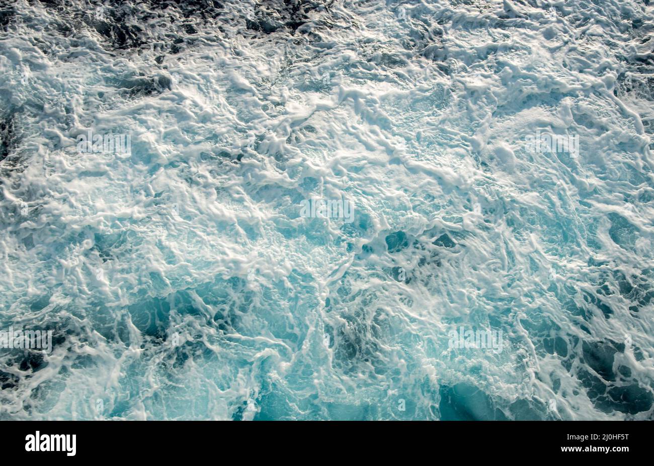 Sea foam waves hi-res stock photography and images - Alamy