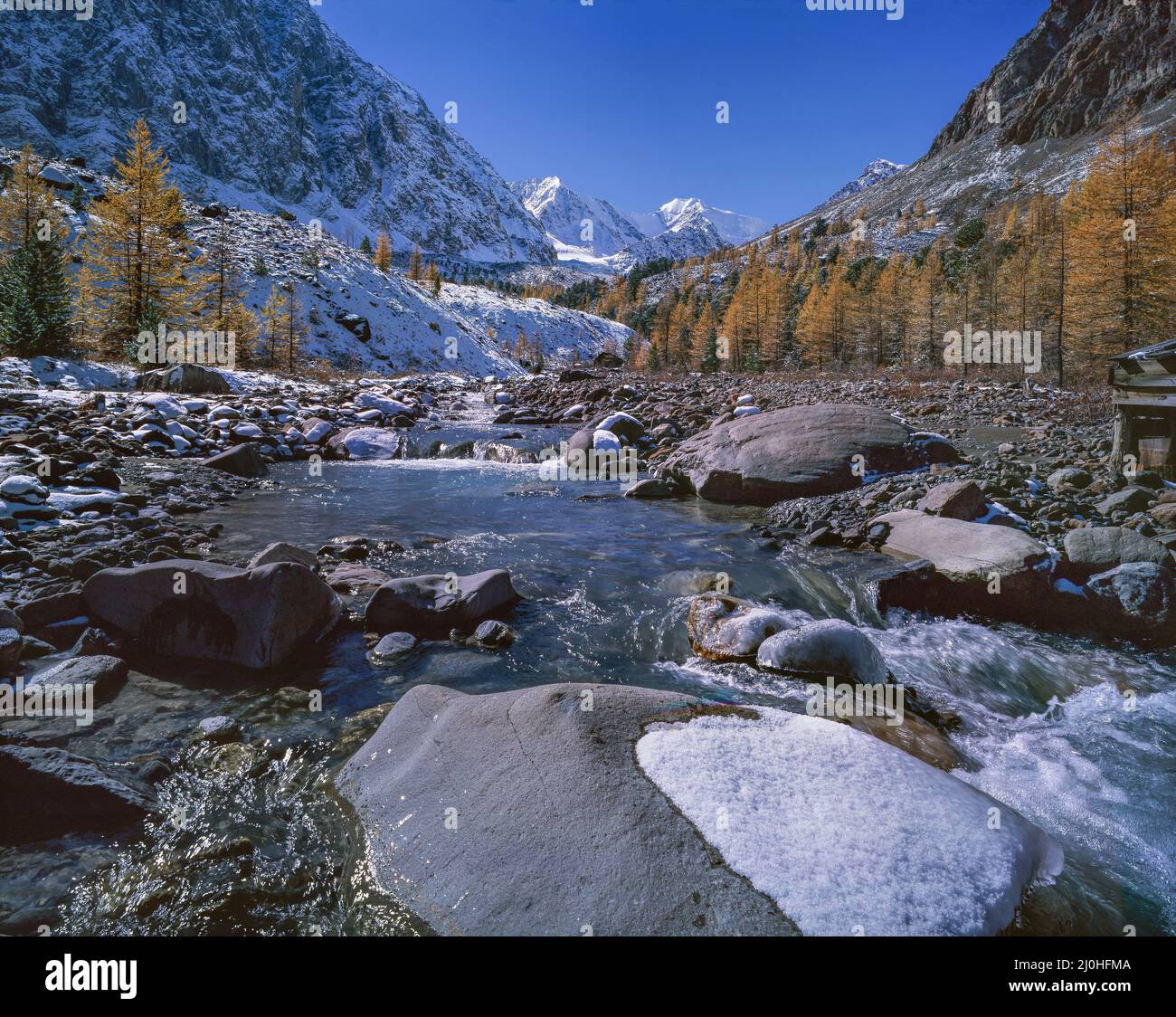 Aktru peak and glacier nature landscape, Altay hight mountains. Siberia ...
